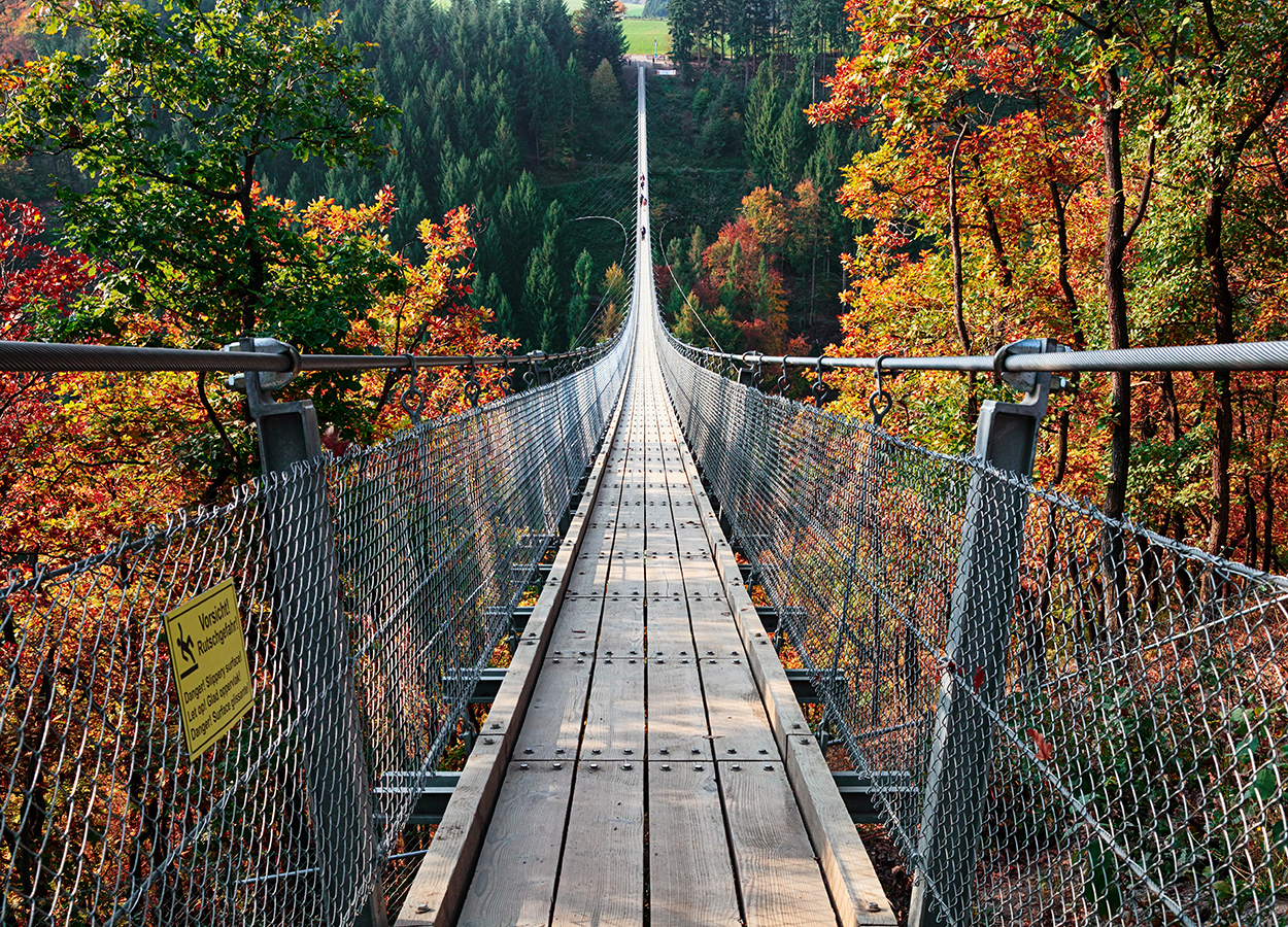 Two Superpowers − aims without frontiers | Fidelity Hong Kong